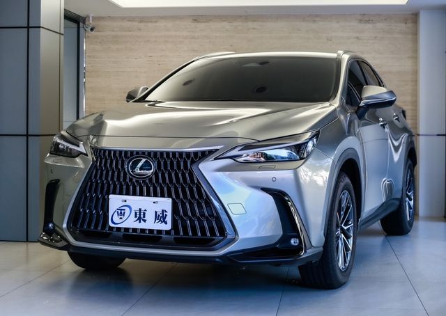 中古車-2022 LEXUS NX200 豪華版 只跑1千 保固中 鈦色《東威》,Lexus 淩志/NX200/台北市-FindCar 找車網