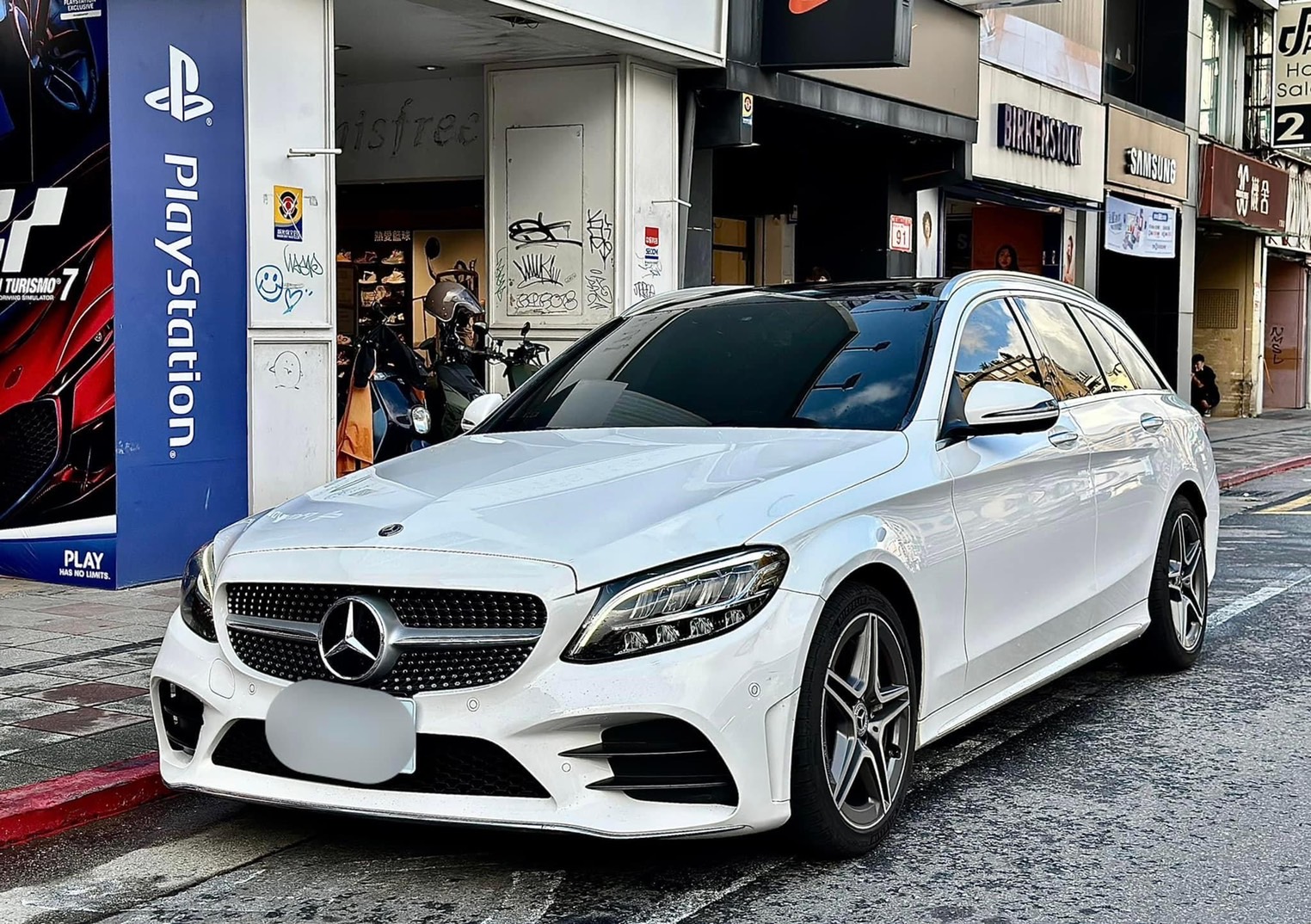 中古車-2019年式 S205 c300 總代理 Amg ,Benz 賓士/C300/新北市-FindCar 找車網