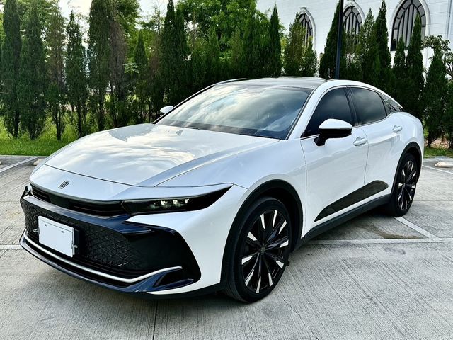 crown 的價格 - FindCar 找車網